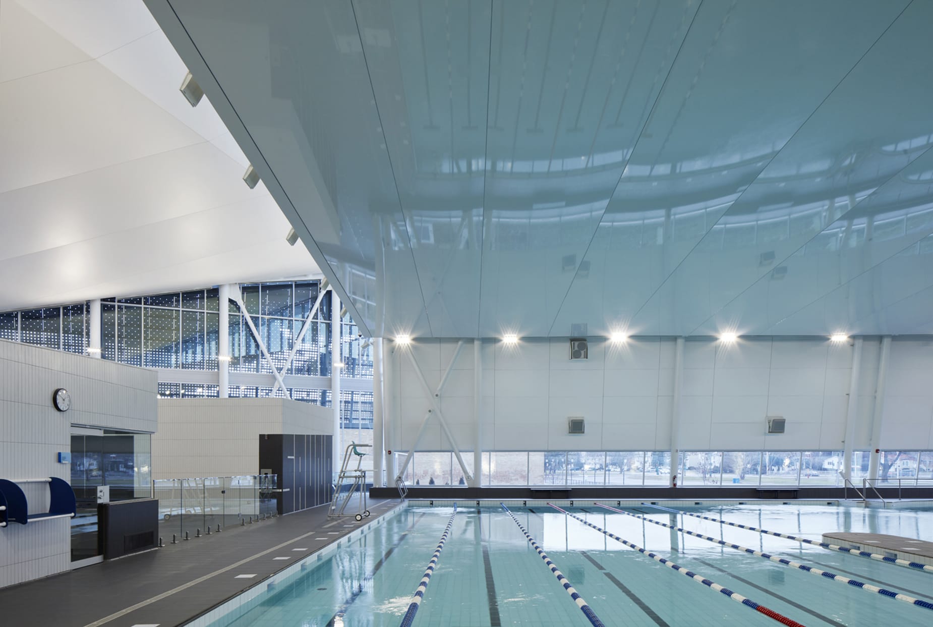 Brossard Aquatic Complex - Héloïse Thibodeau Architecte