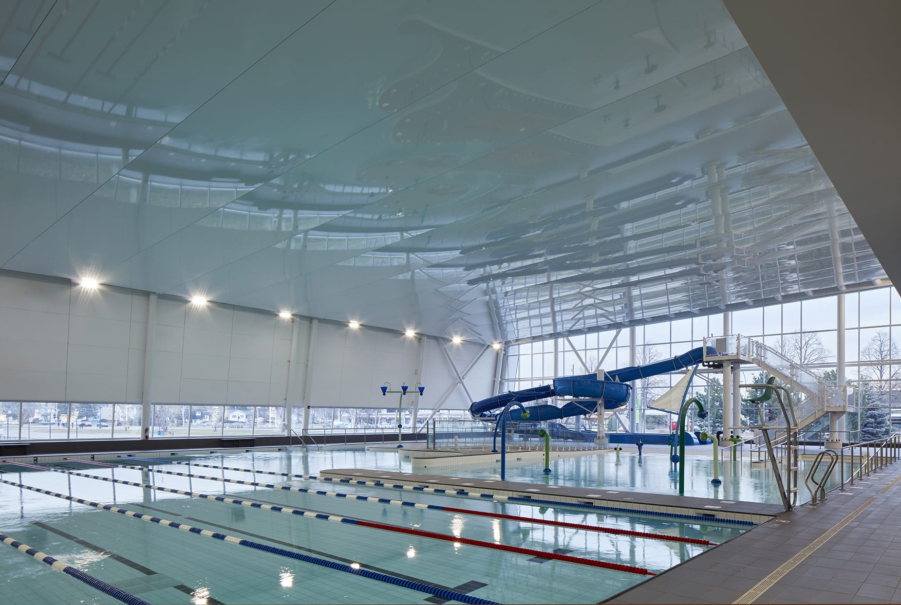 Brossard Aquatic Complex - Héloïse Thibodeau Architecte