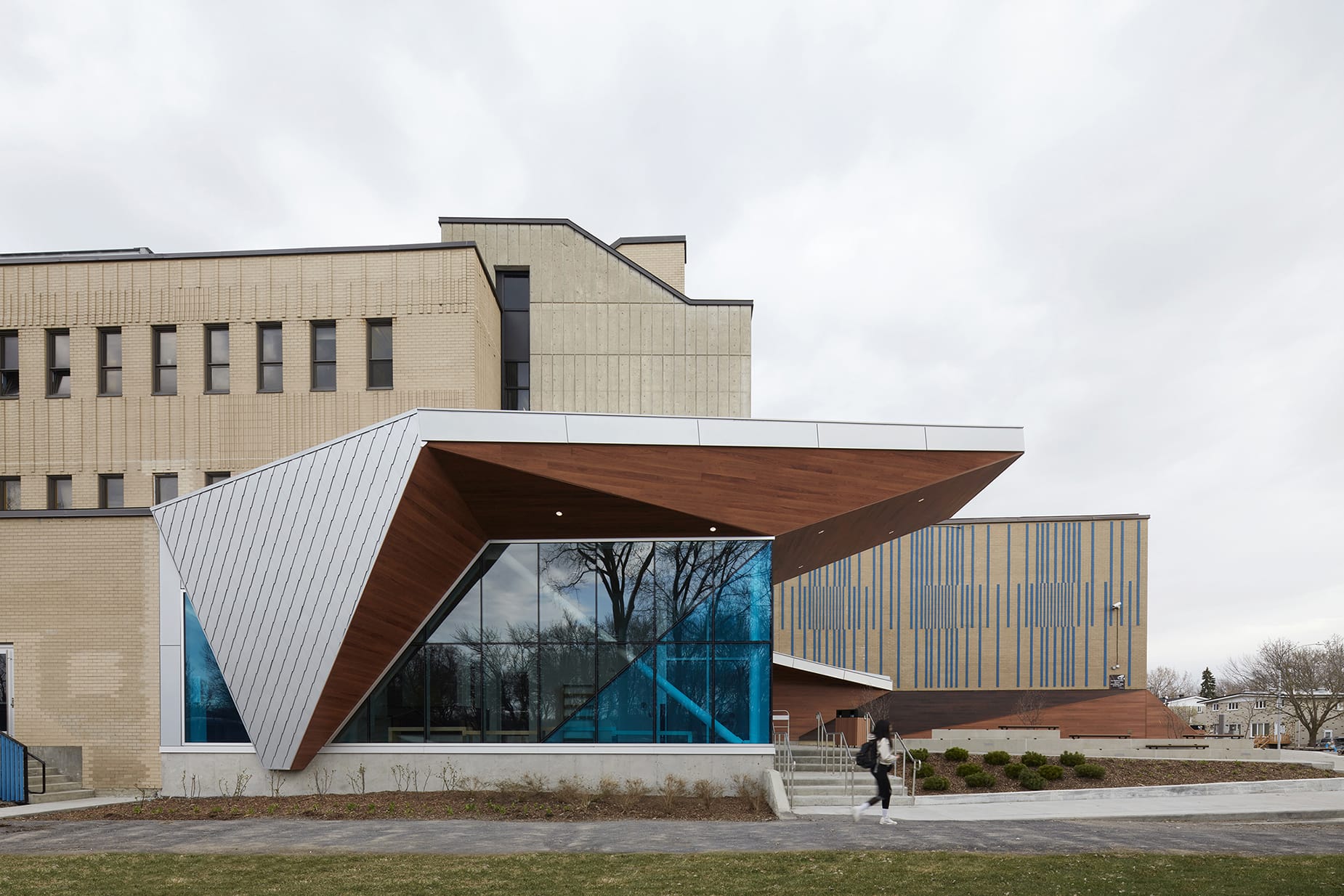 Henri-Bourassa School - Héloïse Thibodeau Architecte