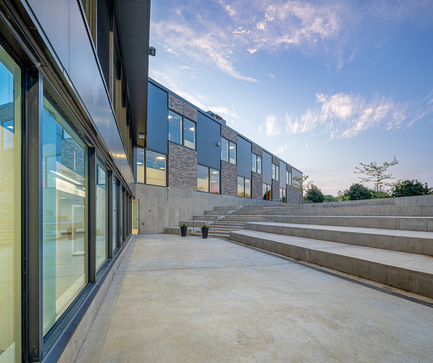 Georges-P.-Vanier School - Héloïse Thibodeau Architecte